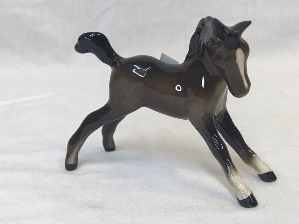 Beswick Dog Figurine Foal Stretched 836 - Treasure Antique & Appraisers